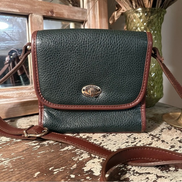 Perry Ellis | Bags | Vintage Perry Ellis America Leather Crossbody Bag ...